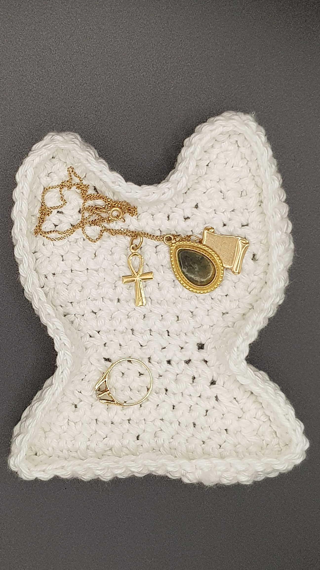 Kitty Trinket Tray- Free Crochet Pattern – Jack's Yarn Crochet Designs