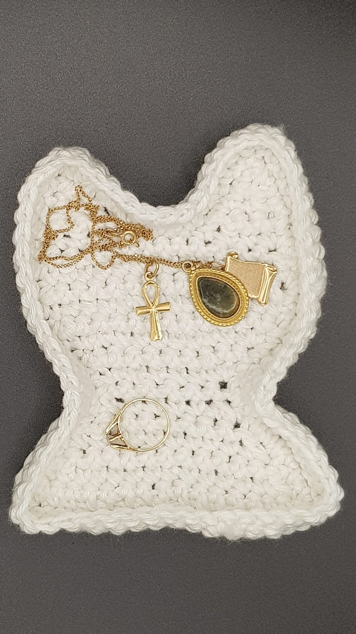 Kitty Trinket Tray- Free Crochet Pattern – Jack's Yarn Crochet Designs